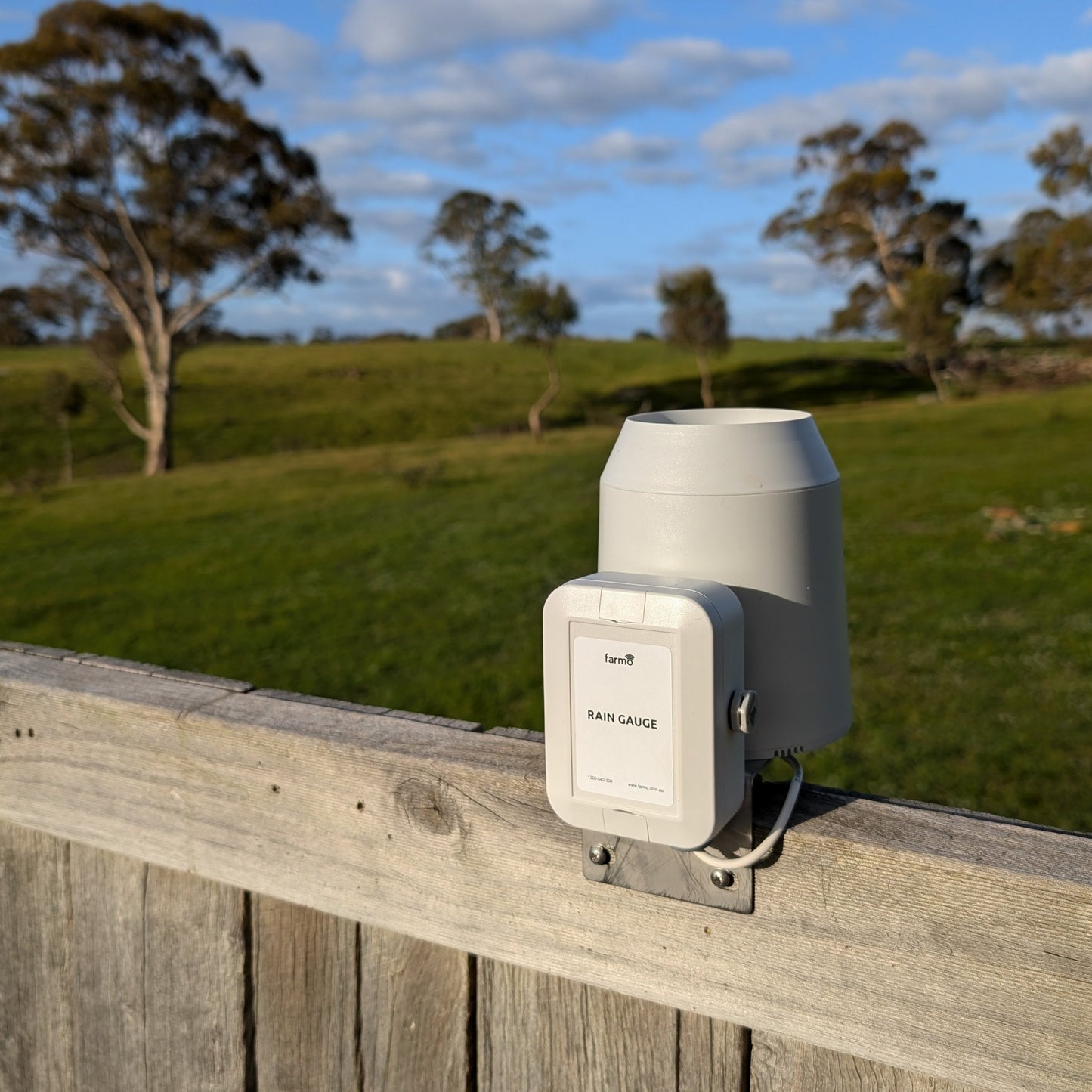 Digital Rain Gauge with App for Remote Monitoring | Farmo